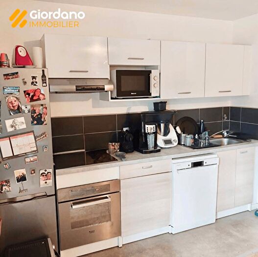 Appartement à louer - Monbéqui - 4 pièces - 3 chambres