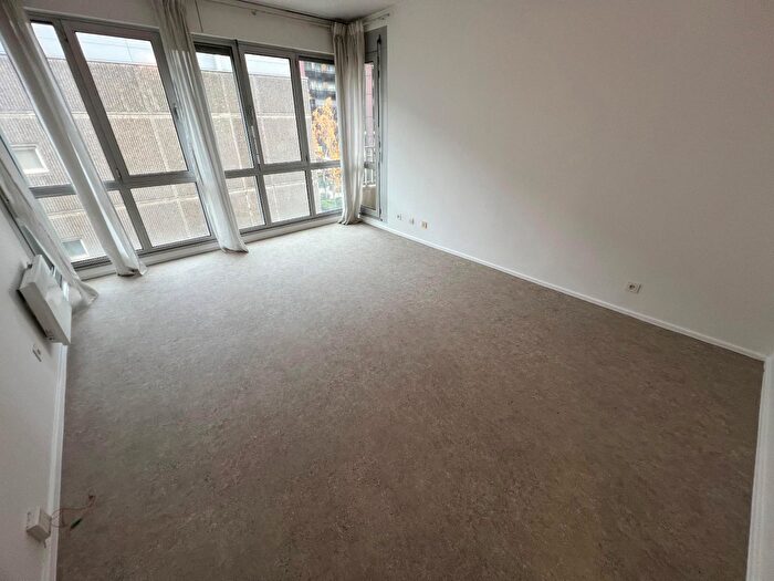 Appartement à louer - Clermont-Ferrand, Jaude, Fontgiève Saint-Alyre - 2 pièces - 1 chambre