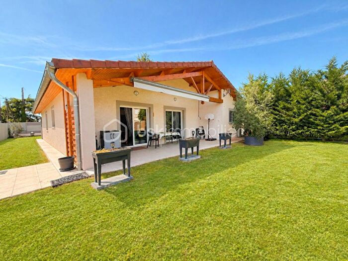 Maison 4 pièces à Saint-Hilaire-du-Rosier, à vendre