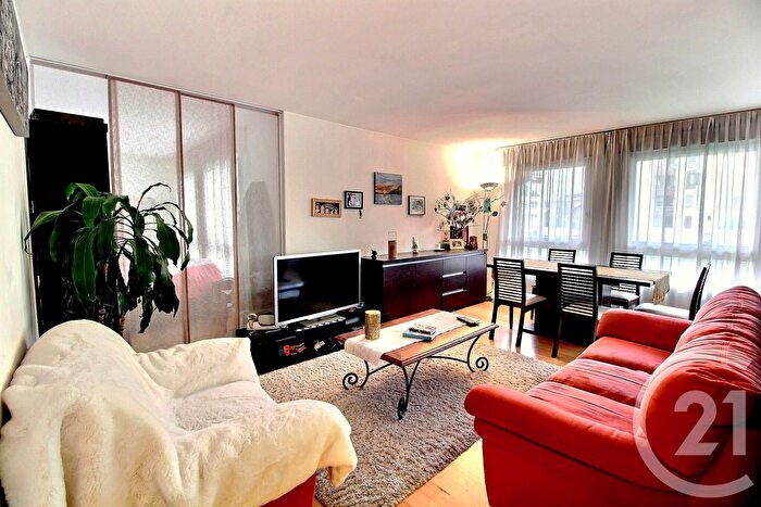 Appartement à vendre - Gaillard - 4 pièces - 3 chambres