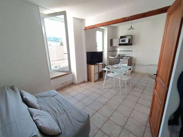 Appartement 1 pièce à louer - La Valentine-Les Hautes Viougues, Salon-de-Provence