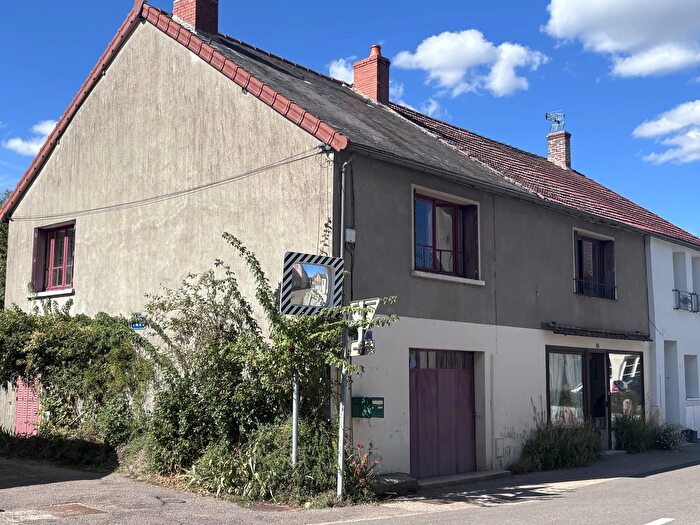 Maison 4 pièces à vendre à Liernais