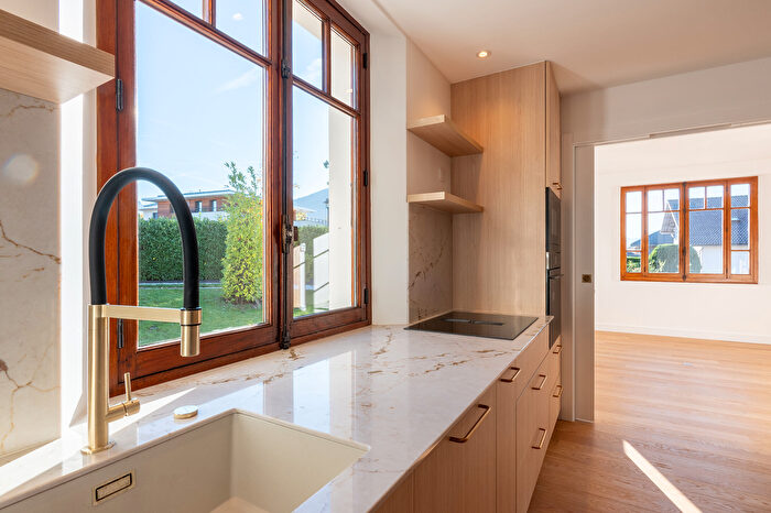 Maison à vendre - Annecy-le-Vieux, Annecy-le-Vieux Nord - 5 pièces - 4 chambres