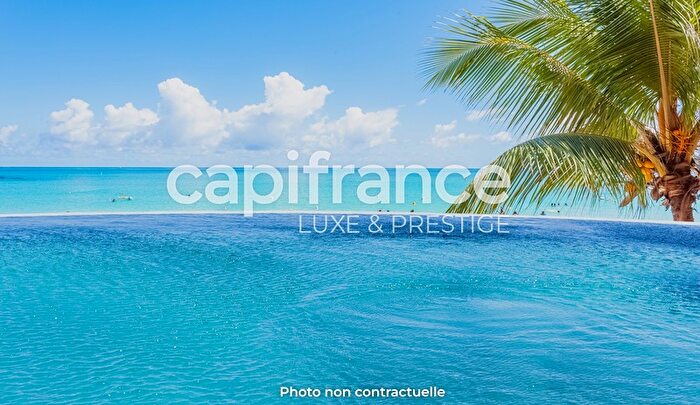 Maison à vendre - Le Gosier - 9 pièces - 7 chambres