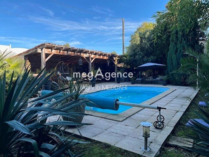 Meursac - Maison 7 pièces à vendre
