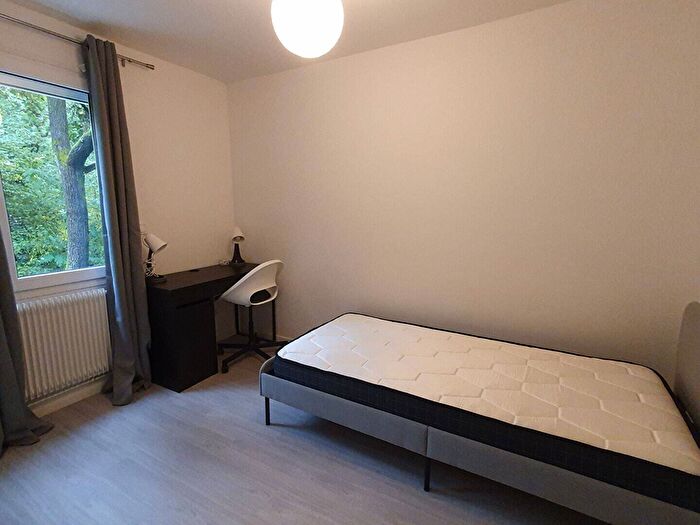 Appartement à louer - Haut Mondétour, Orsay - 1 pièce