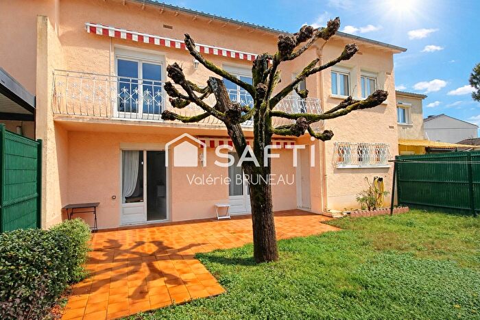 Maison à vendre - Castres, Faubourg Nord - 7 pièces - 5 chambres