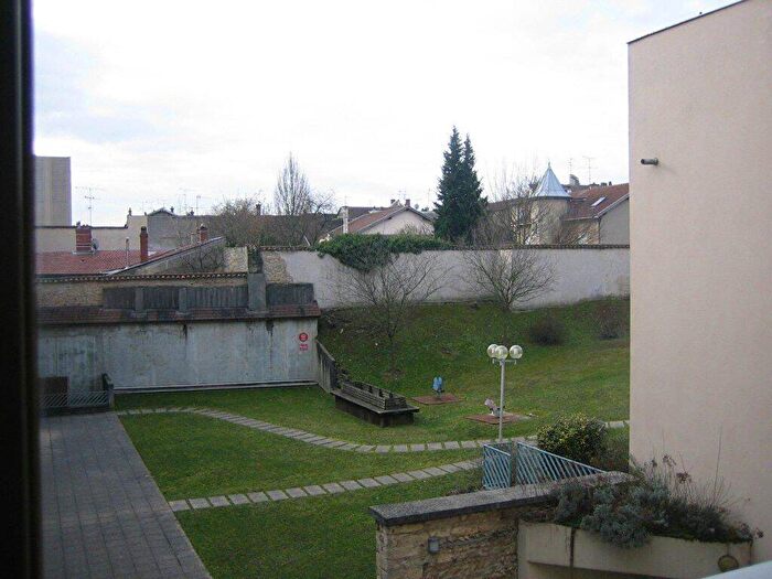 Appartement à louer - Centre Ville, Bourg-en-Bresse - 1 pièce