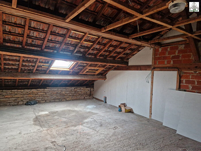 Appartement à vendre - Beaune, Saint-Jacques - 2 pièces - 1 chambre