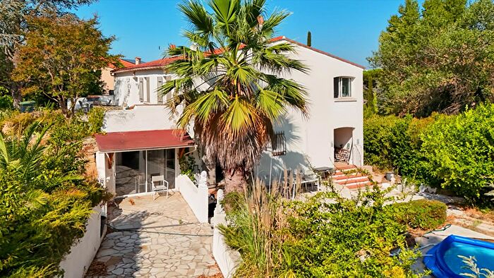 Maison 6 pièces à Fréjus, La Tour de Mare, à vendre