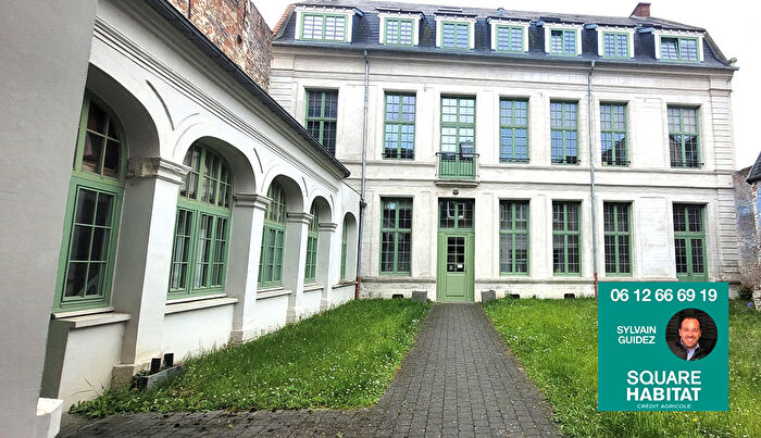 Appartement à vendre - Cambrai, Centre-Ville, Gare - 3 pièces - 2 chambres