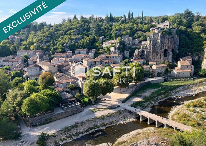Labeaume - Maison 8 pièces à vendre
