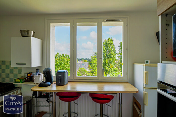 Appartement 2 pièces à vendre - Saint-Jean-de-la-Ruelle, Gambetta, Madeleine, Dix Arpents, Clos Neuf