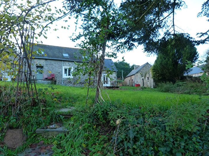 Maison à vendre - Saint-Connan - 6 pièces - 3 chambres