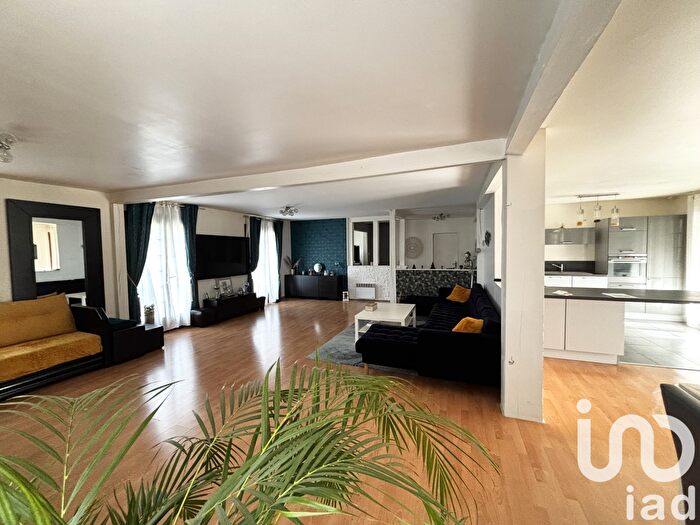 Maison à vendre - Chalautre-la-Petite - 7 pièces - 4 chambres