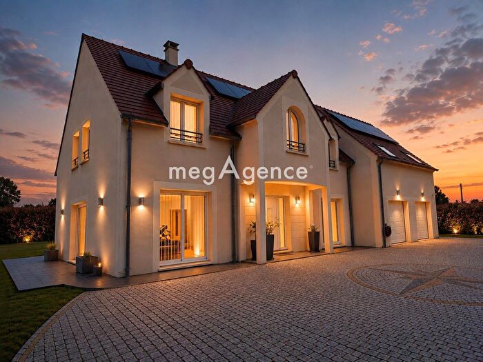 Maison 8 pièces à vendre à Fontenay-Mauvoisin