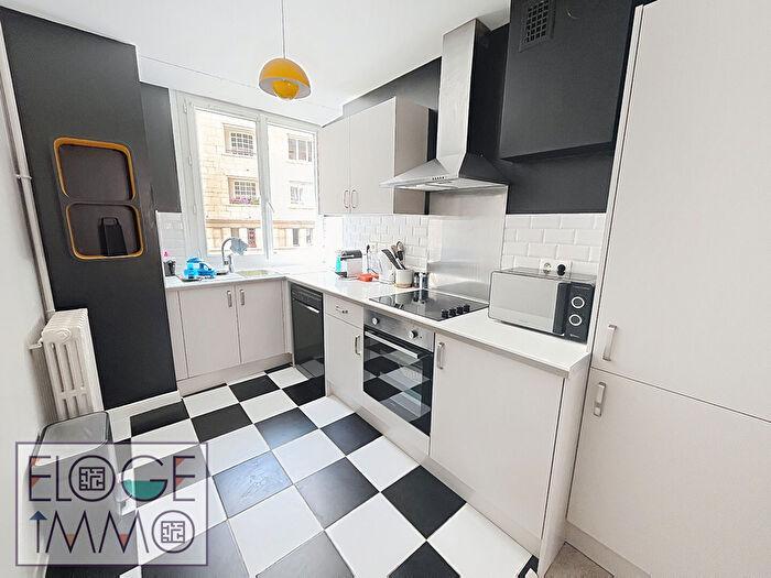 Appartement à louer - Rouen, Vieux Marché, Cathédrale - 2 pièces - 1 chambre