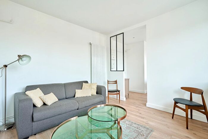 Appartement à vendre - Clichy, Centre-ville - 2 pièces - 1 chambre