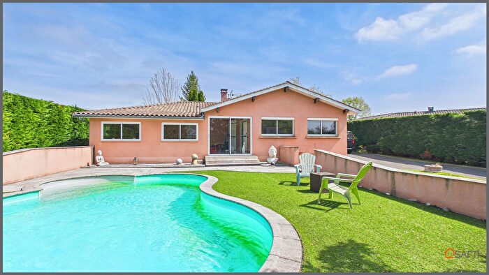 Maison 6 pièces à Saint-Germain-du-Puch, à vendre