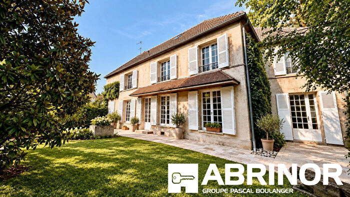 Maison 9 pièces à vendre - Chantilly