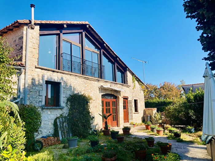 Maison à vendre - Fontenille - 6 pièces - 3 chambres