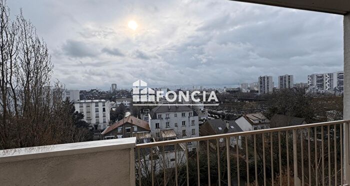 Appartement à vendre - Aubervilliers, Maladerie, Emile Dubois - 5 pièces - 3 chambres