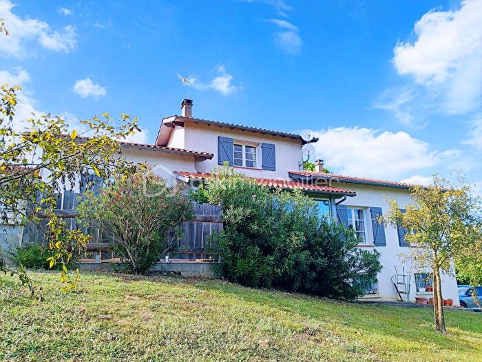 Maison 6 pièces à Condom, à vendre