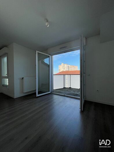 Appartement à vendre - Neuilly-sur-Marne, Bourg ancien, Pré Fleuri, Rives de Neuilly - 2 pièces - 1 chambre