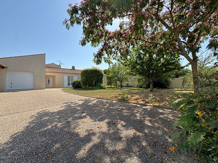 Maison à vendre - Croix-Chapeau - 4 pièces - 3 chambres