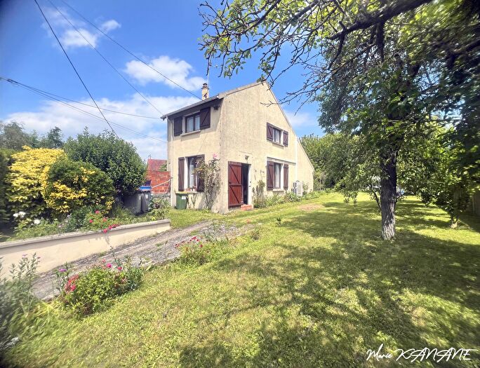 Maison 4 pièces à Breuil-Bois-Robert, à vendre