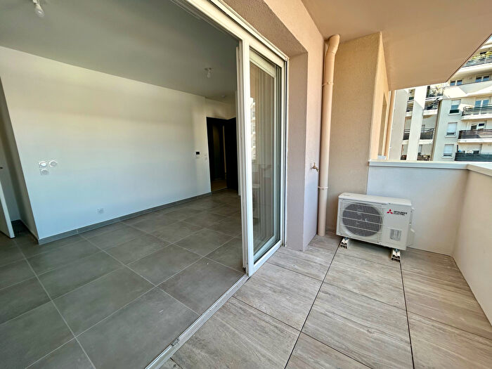 Appartement à vendre - Marseille e , Les Chartreux - 2 pièces - 1 chambre