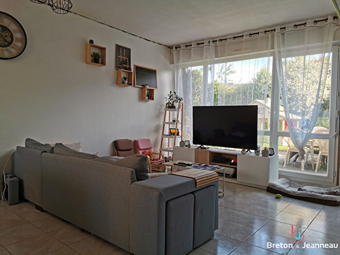 Maison 6 pièces à Bais, à vendre