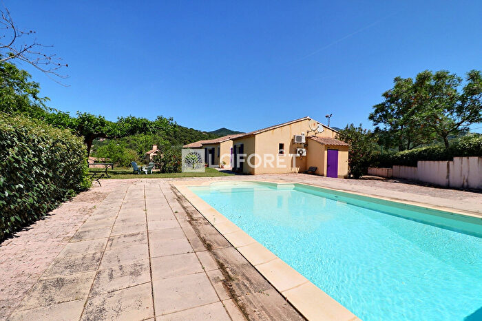 Collobrières : Maison 5 pièces à vendre