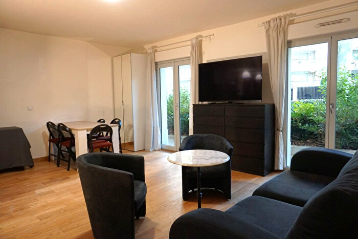 Appartement à vendre - Neuilly-sur-Seine, Parc de Neuilly - 4 pièces - 3 chambres