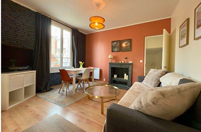 Maison à louer - Beaulieu-Maladrerie-Saint Paul, Caen - 3 pièces - 2 chambres