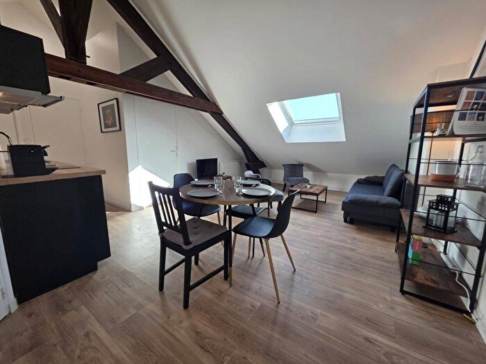 Barbâtre-Saint Remy-Verrerie, Reims - Appartement 3 pièces à louer