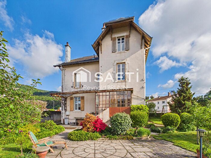 Maison 7 pièces à vendre à Saint-Amé