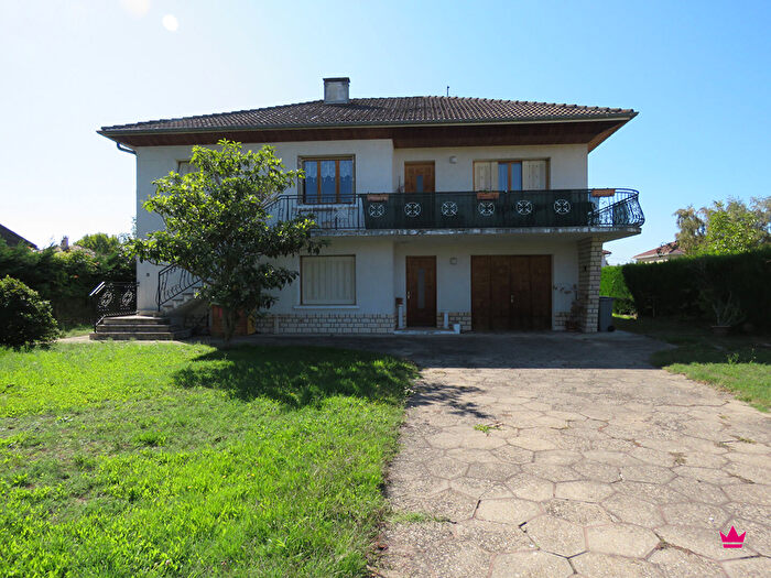 Maison à vendre - Mions - 8 pièces - 3 chambres