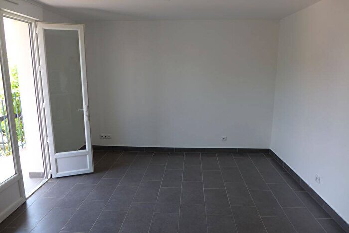 Appartement 2 pièces à louer à Bel Air-Grands Pêchers-Renan, Montreuil