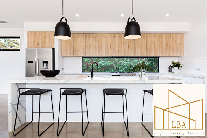 Appartement à vendre - Marseille e , Sainte-Marguerite - 4 pièces