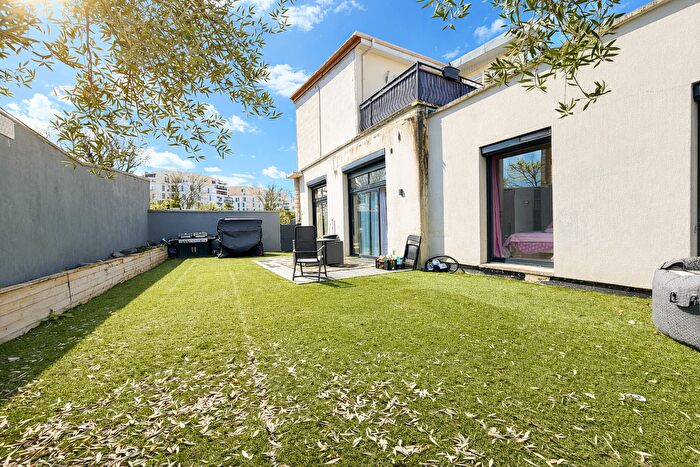 Maison à vendre - Rosny-sous-Bois, La Garenne - 5 pièces - 3 chambres