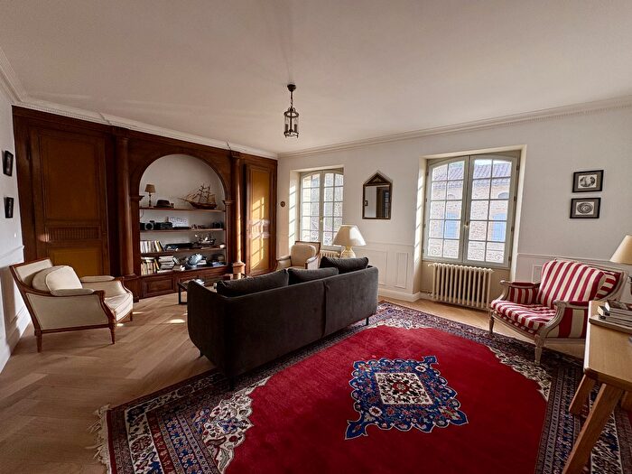 Maison à vendre - Figeac - 8 pièces - 3 chambres