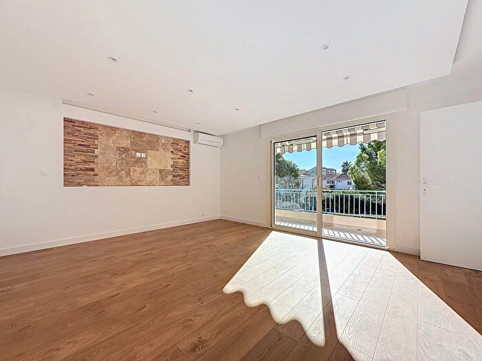 Appartement à vendre - Fréjus, Fréjus Plage - 4 pièces - 3 chambres