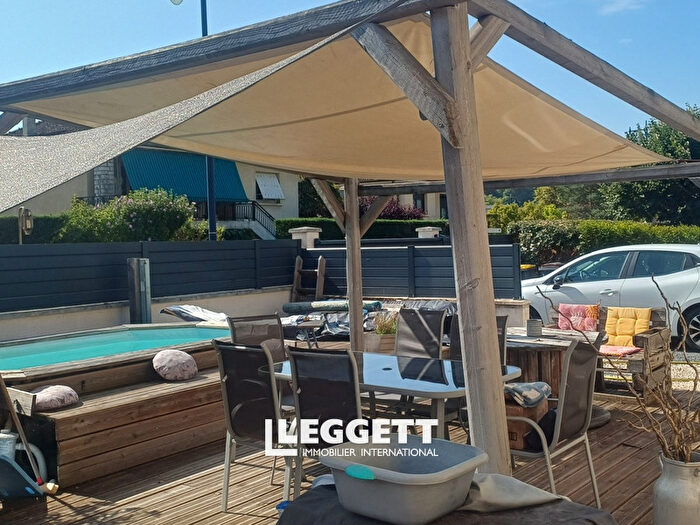Maison 5 pièces à Terrasson-Lavilledieu, à vendre