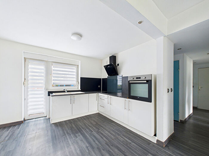 Appartement à louer - Forbach, Wiesberg, Petite Forêt - 3 pièces - 2 chambres