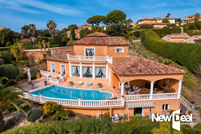 Sainte-Maxime, Saquèdes, Quilladou, Garonnette, Golfe - Maison 7 pièces à vendre