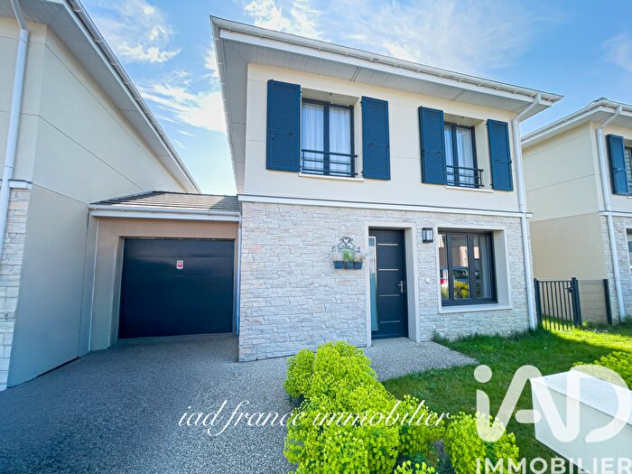 Maison à vendre - Élancourt, Hameau de Launay, La Muette, Les Mousseaux - 6 pièces - 4 chambres