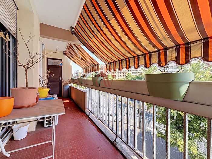 Appartement 5 pièces à Perpignan, Les Remparts, à vendre