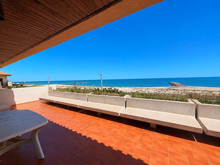 Maison 6 pièces à Saint-Cyprien, Le Port, à vendre
