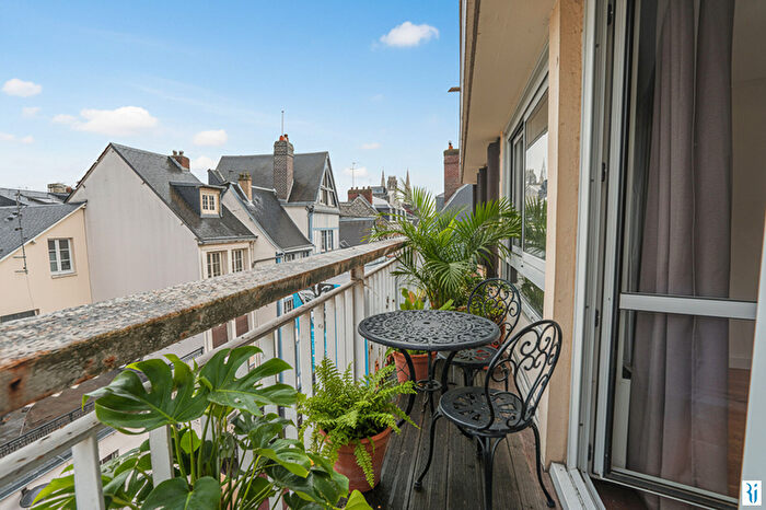 Appartement à louer - Rouen, Vieux Marché, Cathédrale - 3 pièces - 2 chambres